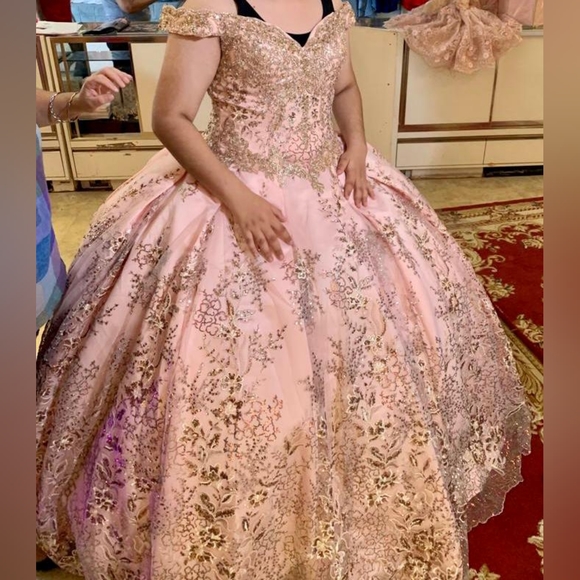 Dresses | Xv Dress Vestido De Xv | Poshmark